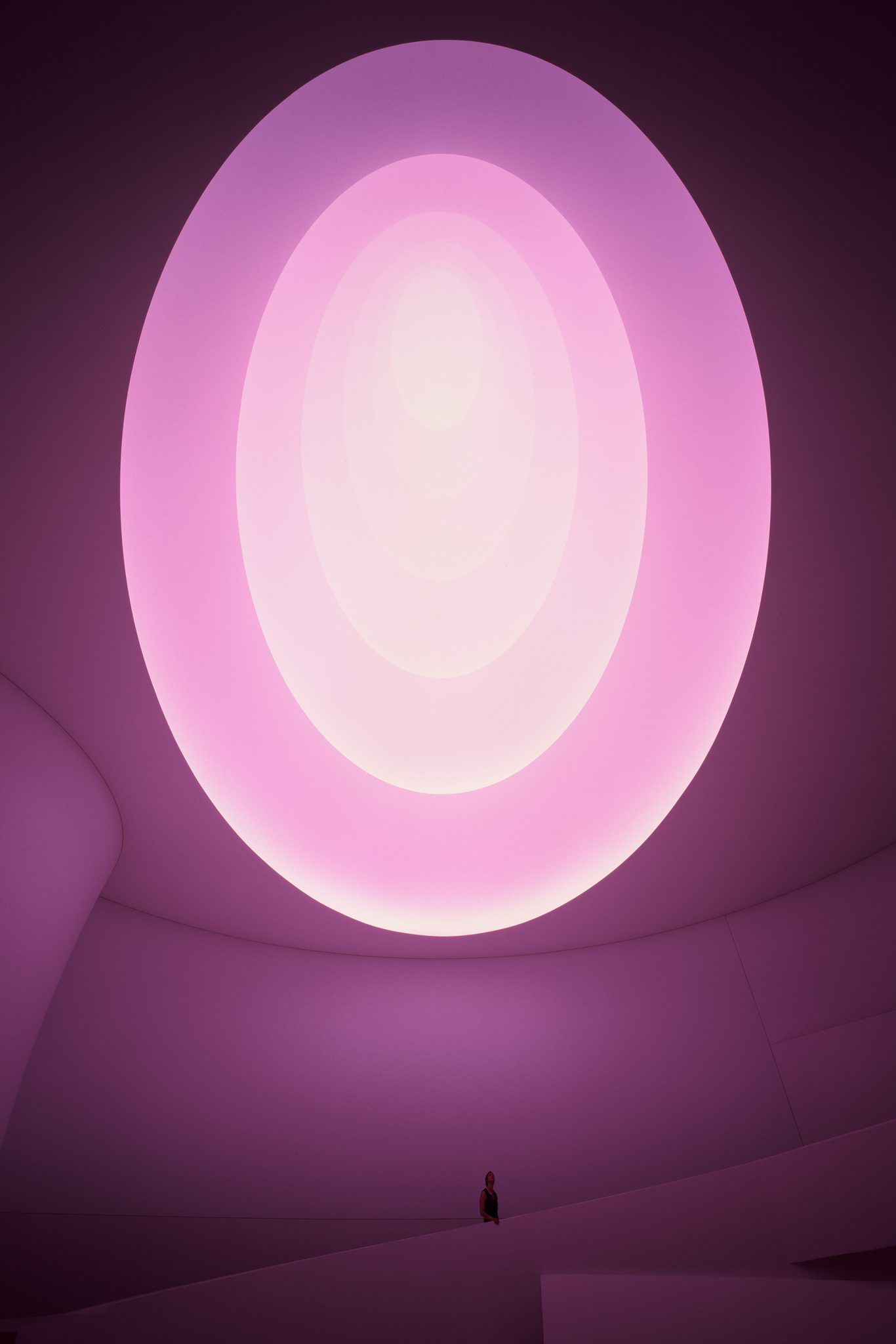 Conoce la más reciente colaboración entre Lalique y James Turrell